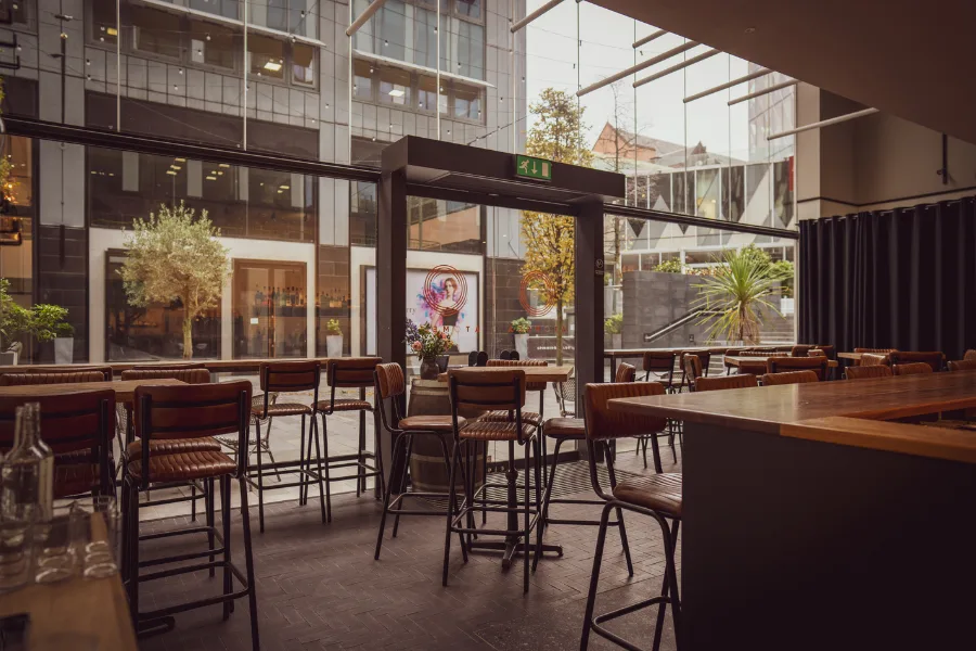 ATOMECA WINE BAR - Spinningfields